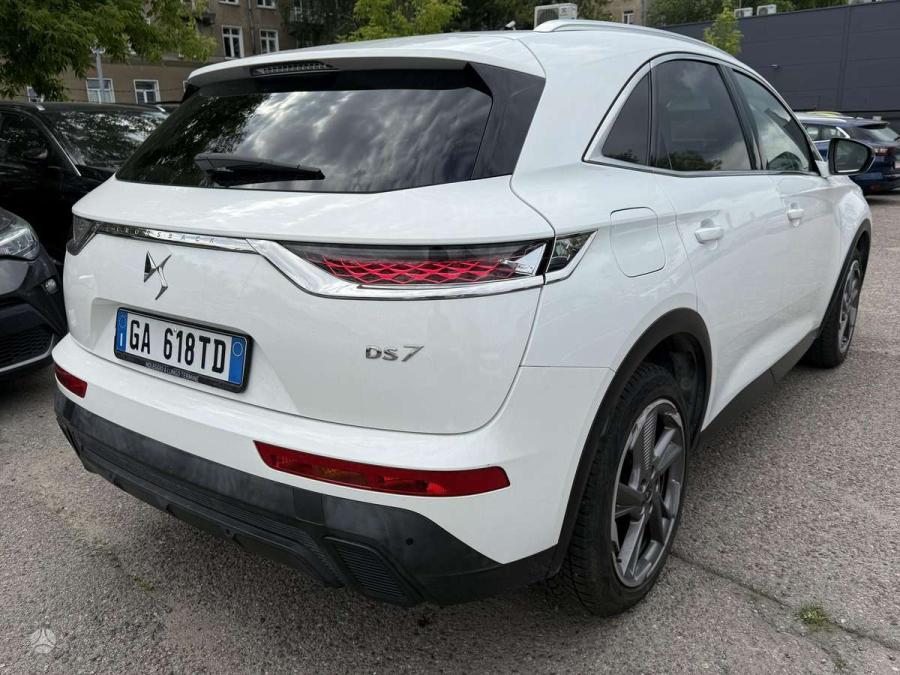 Balts DS 7 Crossback 2022 Viļņa, ar dzinēja tilpumu 1.50 L un nobraukumu 181 tūkst. km par 15972 €, foto 4 vietnē AUTOMOTO.COM.LV