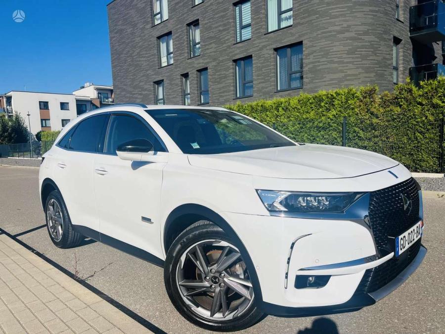 Белый DS 7 Crossback 2022 в Каунас, объемом двигателя 1.50 л и пробегом 120 тыс. км за 18750 €, фото 4 на AUTOMOTO.COM.LV