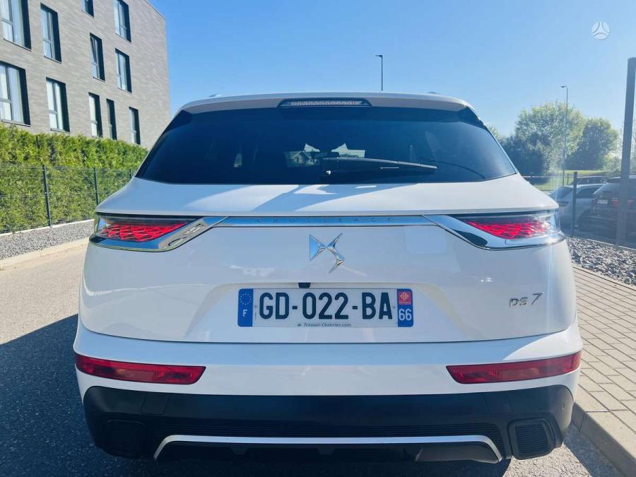 Белый DS 7 Crossback 2022 в Каунас, объемом двигателя 1.50 л и пробегом 120 тыс. км за 18750 €, фото 12 на AUTOMOTO.COM.LV