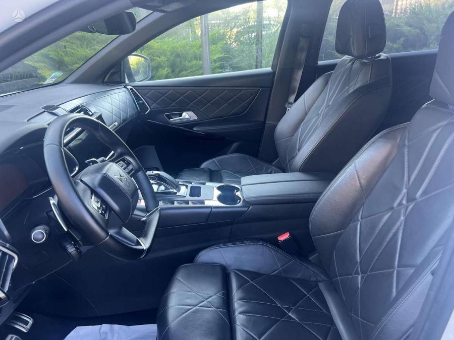 Белый DS 7 Crossback 2022 в Каунас, объемом двигателя 1.50 л и пробегом 120 тыс. км за 18750 €, фото 16 на AUTOMOTO.COM.LV