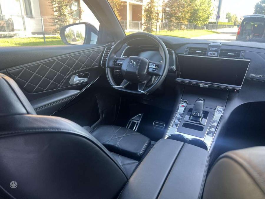 Белый DS 7 Crossback 2022 в Каунас, объемом двигателя 1.50 л и пробегом 120 тыс. км за 18750 €, фото 33 на AUTOMOTO.COM.LV