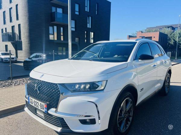 White DS 7 Crossback 2022 in Kaunas, with an engine capacity of 1.50 L and mileage of 120 thousand km for 18750 €, photo 7 on AUTOMOTO.COM.LV