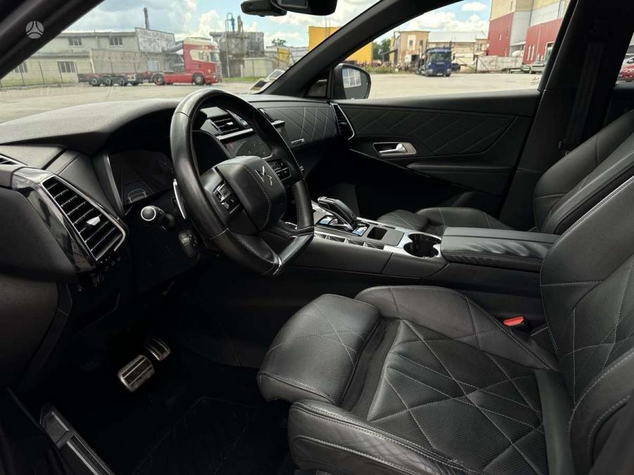 DS 7 2018 in Taurage, with an engine capacity of 2.00 L and mileage of 121 thousand km for 16900 €, photo 17 on AUTOMOTO.COM.LV