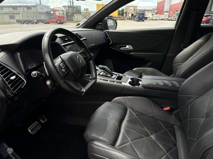 DS 7 2018 in Taurage, with an engine capacity of 2.00 L and mileage of 121 thousand km for 16900 €, photo 20 on AUTOMOTO.COM.LV