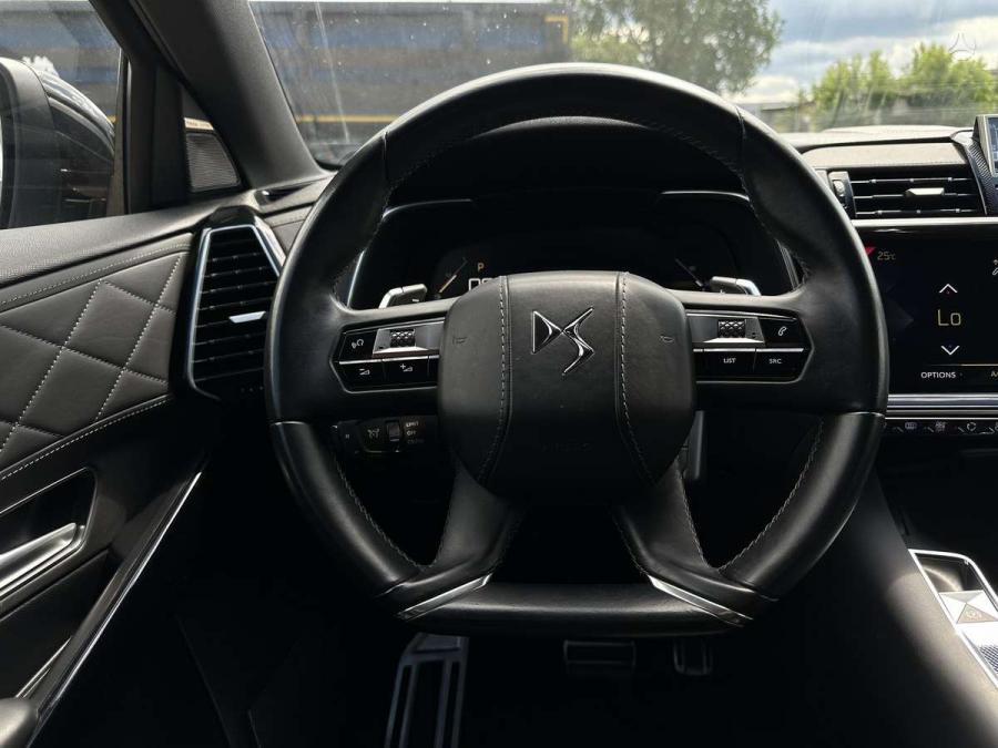 DS 7 2018 in Taurage, with an engine capacity of 2.00 L and mileage of 121 thousand km for 16900 €, photo 26 on AUTOMOTO.COM.LV
