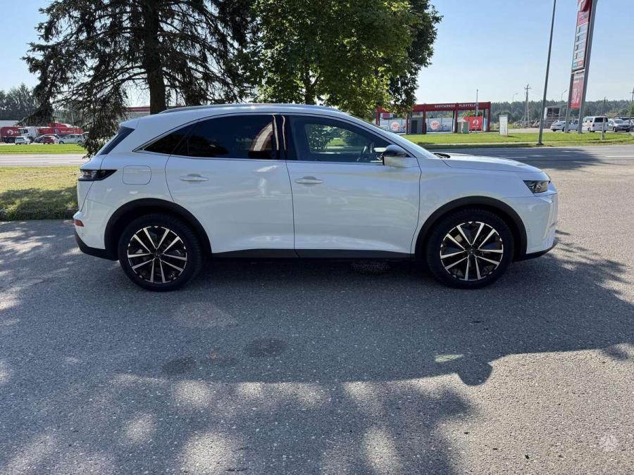 Balts DS 7 2023 Tauragė, ar dzinēja tilpumu 1.60 L un nobraukumu 158 tūkst. km par 21500 €, foto 6 vietnē AUTOMOTO.COM.LV