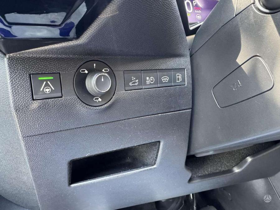 Balts DS 7 2023 Tauragė, ar dzinēja tilpumu 1.60 L un nobraukumu 158 tūkst. km par 21500 €, foto 16 vietnē AUTOMOTO.COM.LV