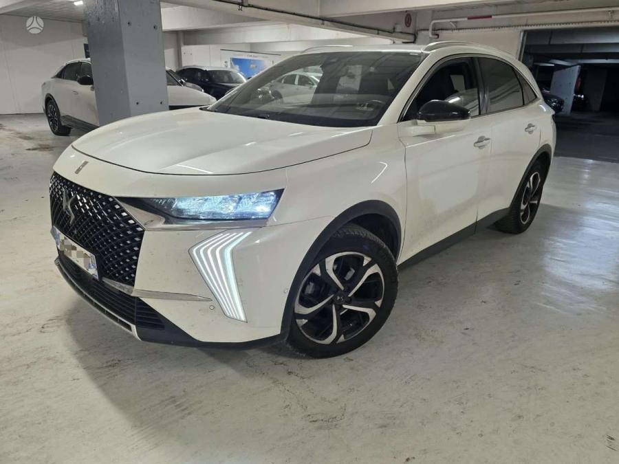 Balts DS 7 2023 Tauragė, ar dzinēja tilpumu 1.50 L un nobraukumu 214 tūkst. km par 13900 €, foto 4 vietnē AUTOMOTO.COM.LV