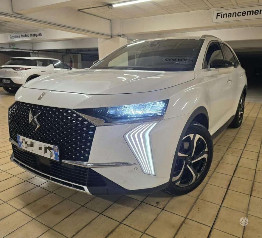 Balts DS 7 2023 Tauragė, ar dzinēja tilpumu 1.50 L un nobraukumu 214 tūkst. km par 13900 €, foto 5 vietnē AUTOMOTO.COM.LV