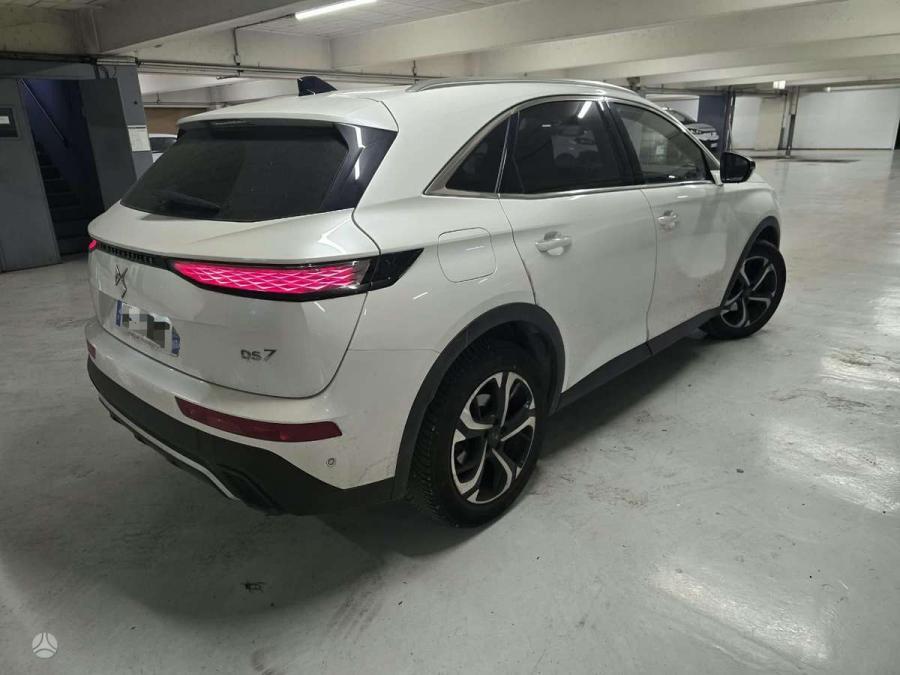 Balts DS 7 2023 Tauragė, ar dzinēja tilpumu 1.50 L un nobraukumu 214 tūkst. km par 13900 €, foto 9 vietnē AUTOMOTO.COM.LV