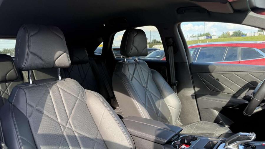 Balts DS 7 2023 Viļņa, ar dzinēja tilpumu 1.50 L un nobraukumu 74 tūkst. km par 24079 €, foto 18 vietnē AUTOMOTO.COM.LV