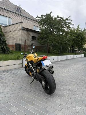 Yellow Ducati 848 2011 in Kaunas, with an engine capacity of 0.85 L and mileage of 15 thousand km for 6500 €, photo 5 on AUTOMOTO.COM.LV