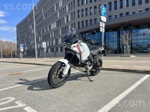 Ducati Desert X 2022 Rīga, ar dzinēja tilpumu 0.94 L un nobraukumu 0 tūkst. km par 13100 €, foto  vietnē AUTOMOTO.COM.LV