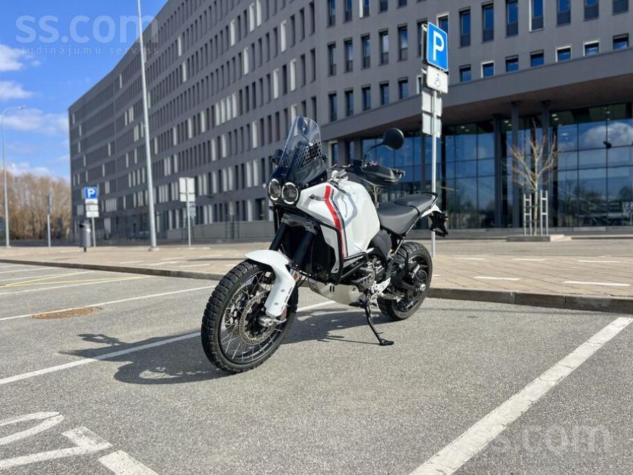 Ducati Desert X 2022 Rīga, ar dzinēja tilpumu 0.94 L un nobraukumu 0 tūkst. km par 13100 €, foto 1 vietnē AUTOMOTO.COM.LV