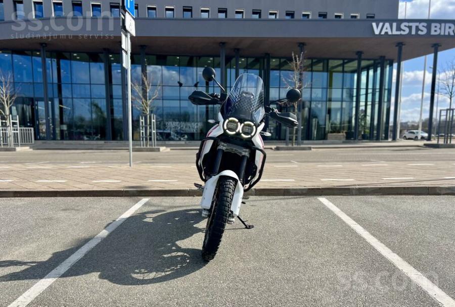 Ducati Desert X 2022 Rīga, ar dzinēja tilpumu 0.94 L un nobraukumu 0 tūkst. km par 13100 €, foto 3 vietnē AUTOMOTO.COM.LV