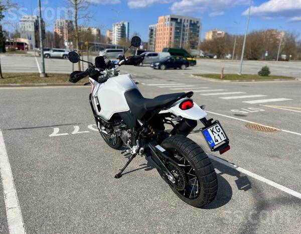 Ducati Desert X 2022 Rīga, ar dzinēja tilpumu 0.94 L un nobraukumu 0 tūkst. km par 13100 €, foto 5 vietnē AUTOMOTO.COM.LV