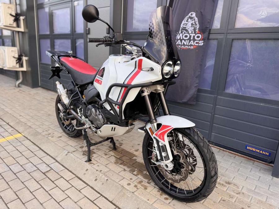 Ducati Desert X 2022 Kauņa, ar dzinēja tilpumu 0.94 L un nobraukumu 19 tūkst. km par 9350 €, foto 4 vietnē AUTOMOTO.COM.LV