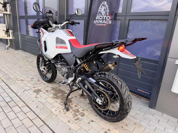 Ducati Desert X 2022 in Kaunas, with an engine capacity of 0.94 L and mileage of 19 thousand km for 9350 €, photo 6 on AUTOMOTO.COM.LV