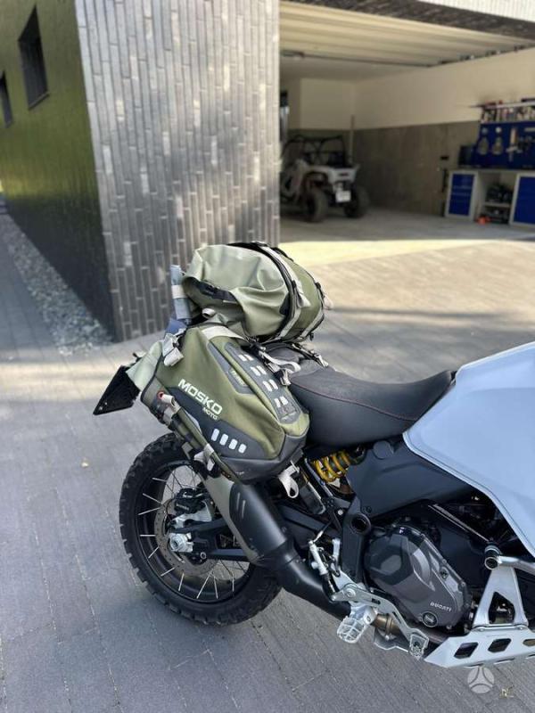 Ducati Desert X 2023 in Kaunas, with an engine capacity of 0.00 L and mileage of 12 thousand km for 13200 €, photo 11 on AUTOMOTO.COM.LV