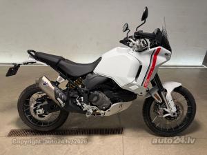 Ducati Desert X 2023 Tallina, ar dzinēja tilpumu 0.94 L un nobraukumu 4 tūkst. km par 14400 €, foto  vietnē AUTOMOTO.COM.LV