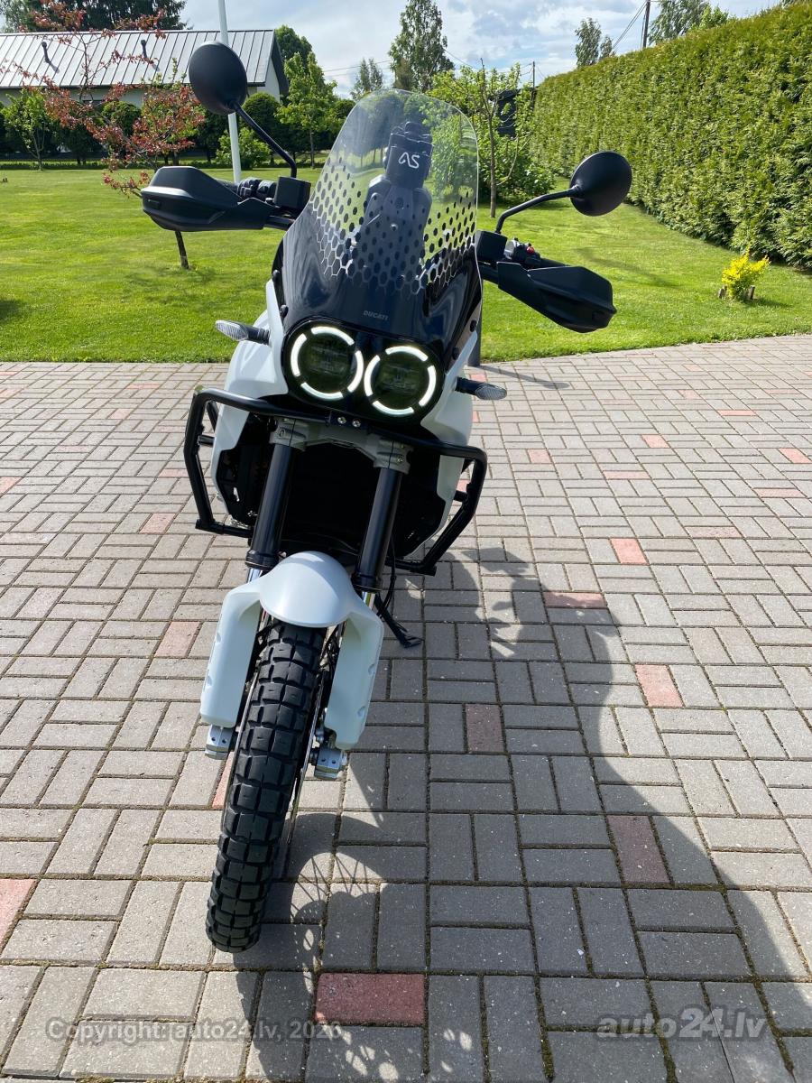 Ducati Desert X 2023 Tartu, ar dzinēja tilpumu 0.94 L un nobraukumu 5 tūkst. km par 13000 €, foto 6 vietnē AUTOMOTO.COM.LV