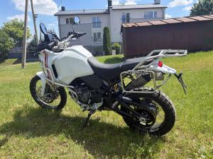 White Ducati Desert X 2022 in Vilnius, with an engine capacity of 0.94 L and mileage of 20 thousand km for 10500 €, photo 7 on AUTOMOTO.COM.LV