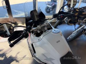 Balts Ducati Desert X 2023 Tallina, ar dzinēja tilpumu 0.94 L un nobraukumu 5 tūkst. km par 11990 €, foto 17 vietnē AUTOMOTO.COM.LV