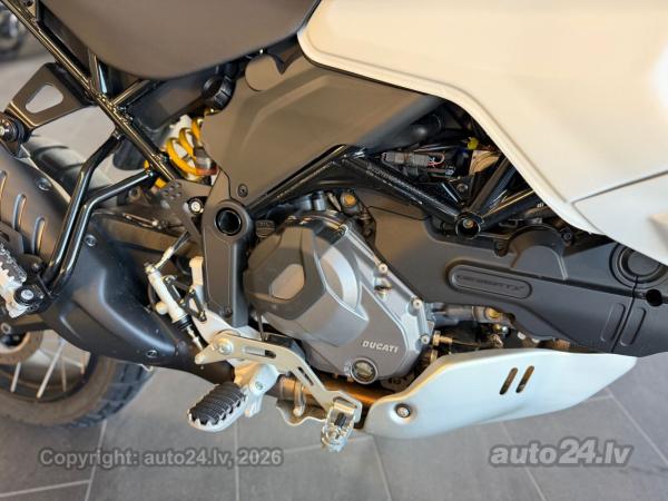 Balts Ducati Desert X 2023 Tallina, ar dzinēja tilpumu 0.94 L un nobraukumu 4 tūkst. km par 12990 €, foto 7 vietnē AUTOMOTO.COM.LV