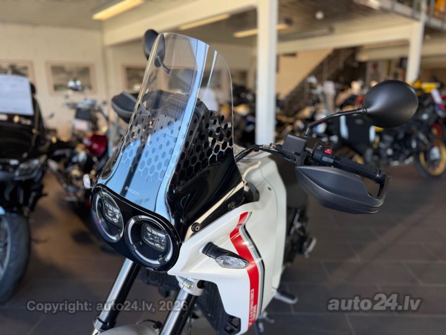 Balts Ducati Desert X 2023 Tallina, ar dzinēja tilpumu 0.94 L un nobraukumu 4 tūkst. km par 12990 €, foto 14 vietnē AUTOMOTO.COM.LV
