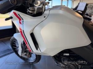 Balts Ducati Desert X 2023 Tallina, ar dzinēja tilpumu 0.94 L un nobraukumu 4 tūkst. km par 12990 €, foto 19 vietnē AUTOMOTO.COM.LV