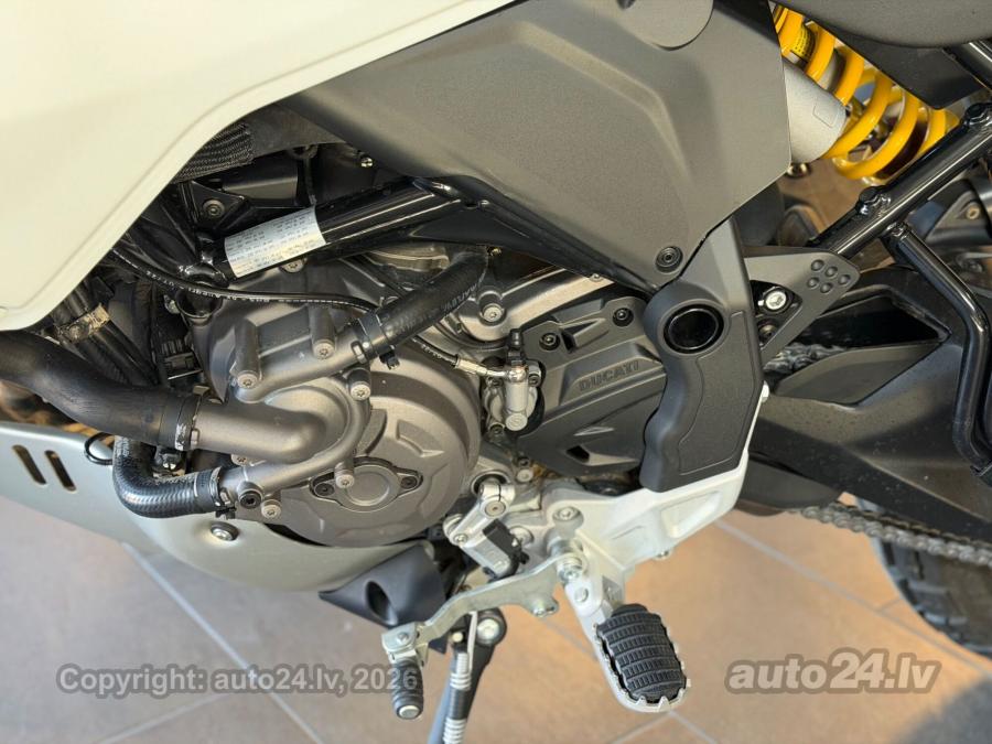 Balts Ducati Desert X 2023 Tallina, ar dzinēja tilpumu 0.94 L un nobraukumu 4 tūkst. km par 12990 €, foto 21 vietnē AUTOMOTO.COM.LV
