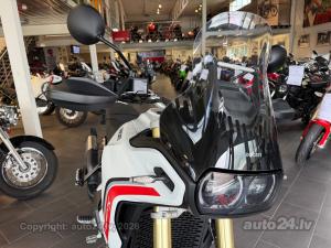 White Ducati Desert X 2026 in Tallinn, with an engine capacity of 0.89 L and mileage of 0 thousand km for 16990 €, photo 9 on AUTOMOTO.COM.LV