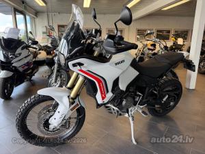 White Ducati Desert X 2026 in Tallinn, with an engine capacity of 0.89 L and mileage of 0 thousand km for 16990 €, photo 11 on AUTOMOTO.COM.LV