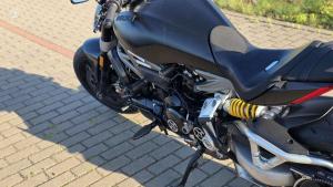 Black Ducati Diavel 2016 in Kaunas, with an engine capacity of 1.26 L and mileage of 21 thousand km for 13600 €, photo 10 on AUTOMOTO.COM.LV