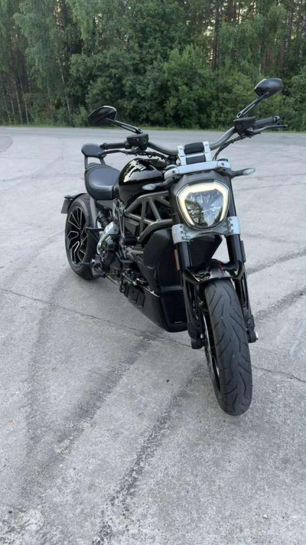 Черный Дукати Diavel 2016 в Каунас, объемом двигателя 1.26 л и пробегом 23 тыс. км за 12500 €, фото 9 на AUTOMOTO.COM.LV