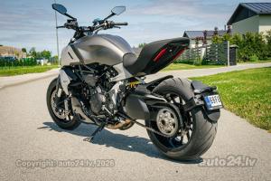 Melns Ducati Diavel 2020 Tallina, ar dzinēja tilpumu 1.26 L un nobraukumu 15 tūkst. km par 17900 €, foto 5 vietnē AUTOMOTO.COM.LV