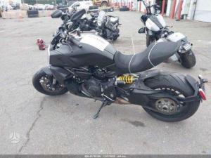 Black Ducati Diavel 2021 in Klaipeda, with an engine capacity of 1.26 L and mileage of 6 thousand km for 4575 €, photo 13 on AUTOMOTO.COM.LV