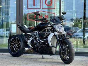 Black Ducati Diavel 2024 in Tallinn, with an engine capacity of 1.26 L and mileage of 673 thousand km for 24999 €, photo 14 on AUTOMOTO.COM.LV