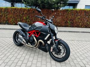 Ducati Diavel 2011 Rīga, ar dzinēja tilpumu 1.20 L un nobraukumu 0 tūkst. km par 9900 €, foto  vietnē AUTOMOTO.COM.LV