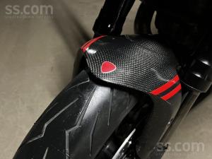 Ducati Diavel 2011 Rīga, ar dzinēja tilpumu 1.20 L un nobraukumu 0 tūkst. km par 9900 €, foto 8 vietnē AUTOMOTO.COM.LV