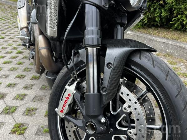 Дукати Diavel 2011 в Рига, объемом двигателя 1.20 л и пробегом 0 тыс. км за 10900 €, фото 2 на AUTOMOTO.COM.LV