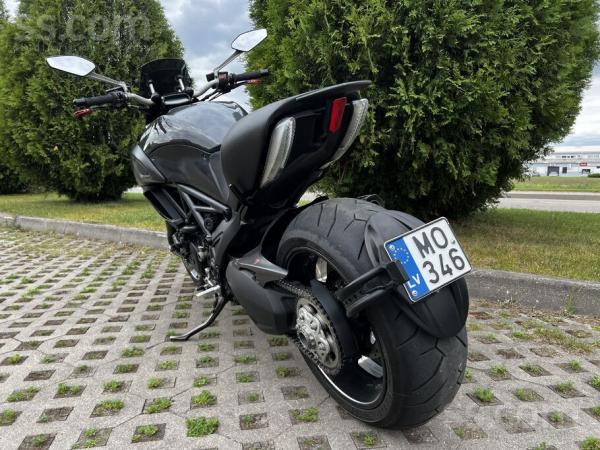Дукати Diavel 2011 в Рига, объемом двигателя 1.20 л и пробегом 0 тыс. км за 10900 €, фото 3 на AUTOMOTO.COM.LV
