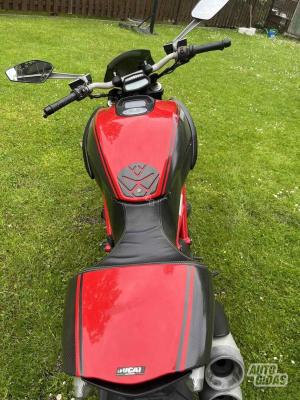 Ducati Diavel 2011 in Panevezys, with an engine capacity of 1.20 L and mileage of 21 thousand km for 6900 €, photo 7 on AUTOMOTO.COM.LV