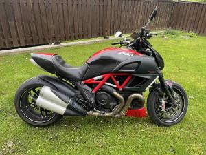 Дукати Diavel 2011 в Паневежис, объемом двигателя 1.20 л и пробегом 21 тыс. км за 6200 €, фото  на AUTOMOTO.COM.LV