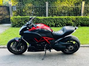 Ducati Diavel 2011 in Riga, with an engine capacity of 1.20 L and mileage of 0 thousand km for 9900 €, photo  on AUTOMOTO.COM.LV