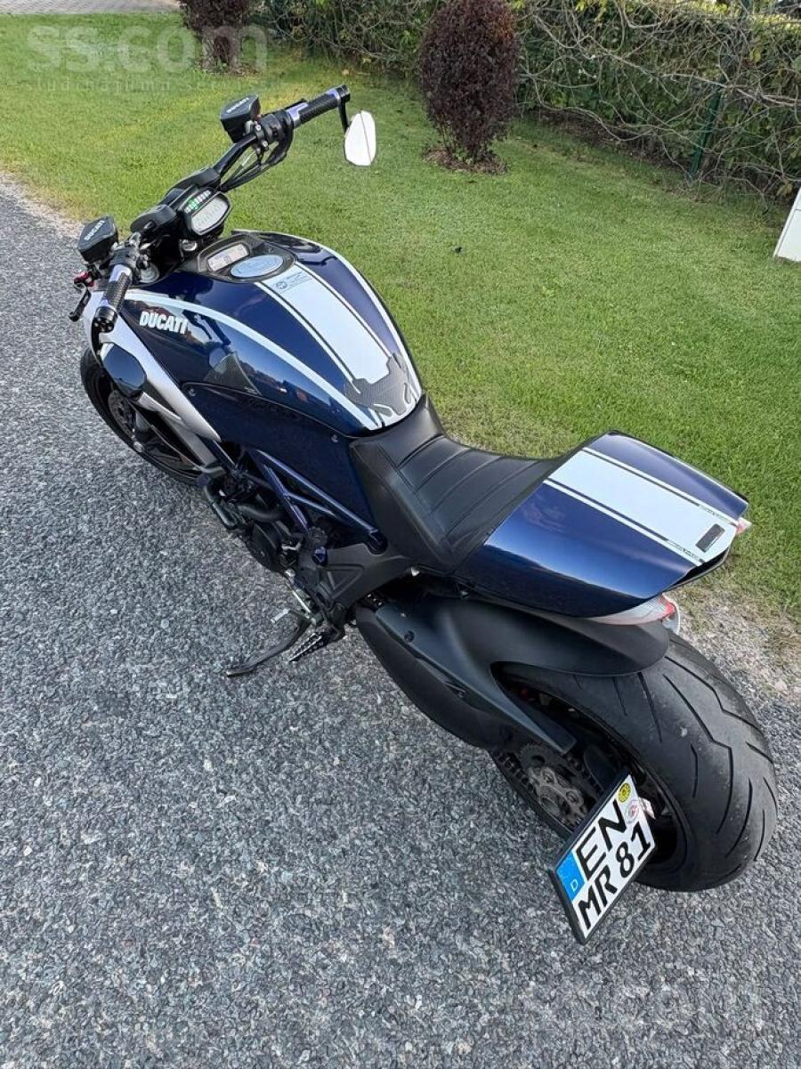 Дукати Diavel 2013 в Рига, объемом двигателя 1.20 л и пробегом 0 тыс. км за 9500 €, фото 11 на AUTOMOTO.COM.LV