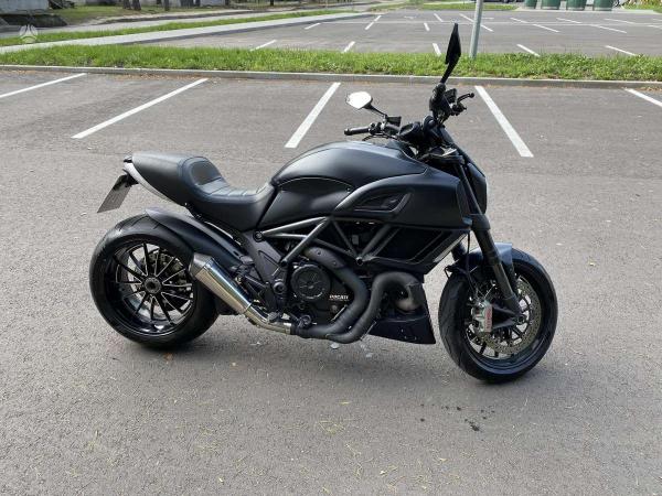 Ducati Diavel 2014 in Druskininkai, with an engine capacity of 1.20 L and mileage of 11 thousand km for 8900 €, photo 5 on AUTOMOTO.COM.LV