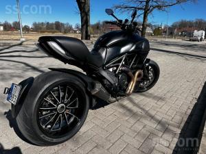 Ducati Diavel 2015 Valmiera, ar dzinēja tilpumu 1.20 L un nobraukumu 0 tūkst. km par 11500 €, foto 2 vietnē AUTOMOTO.COM.LV