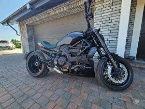Ducati Diavel 2016 in Kaunas, with an engine capacity of 1.26 L and mileage of 30 thousand km for 9999 €, photo 15 on AUTOMOTO.COM.LV