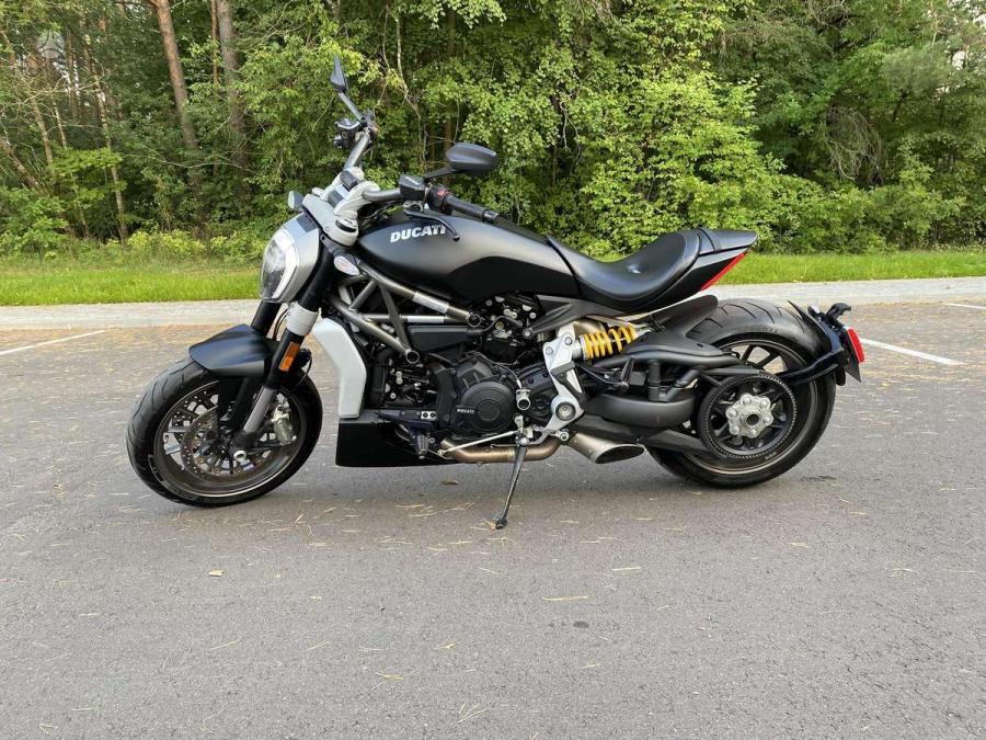 Ducati Diavel 2016 in Druskininkai, with an engine capacity of 0.00 L and mileage of 7 thousand km for 12900 €, photo 1 on AUTOMOTO.COM.LV